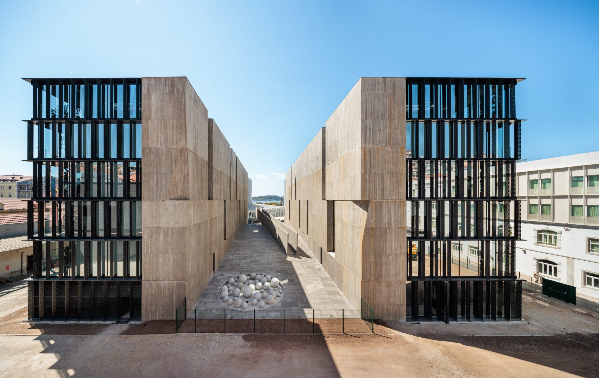 Elemental’s EDP Headquarters: Pioneering Sustainable Architecture – OTIIMA