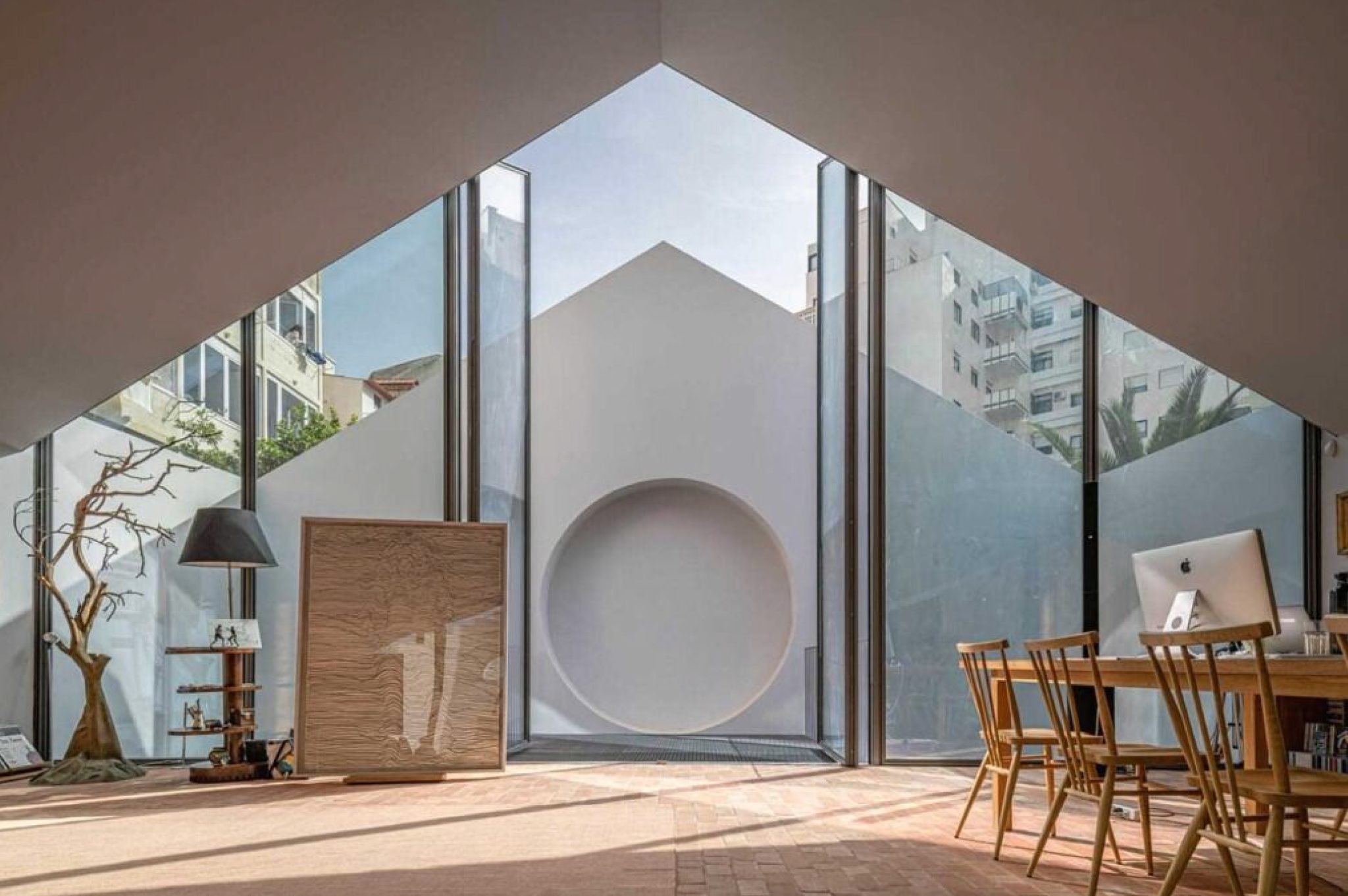 Unveiling the Beauty and Functionality of Motorized Minimal Frame ...