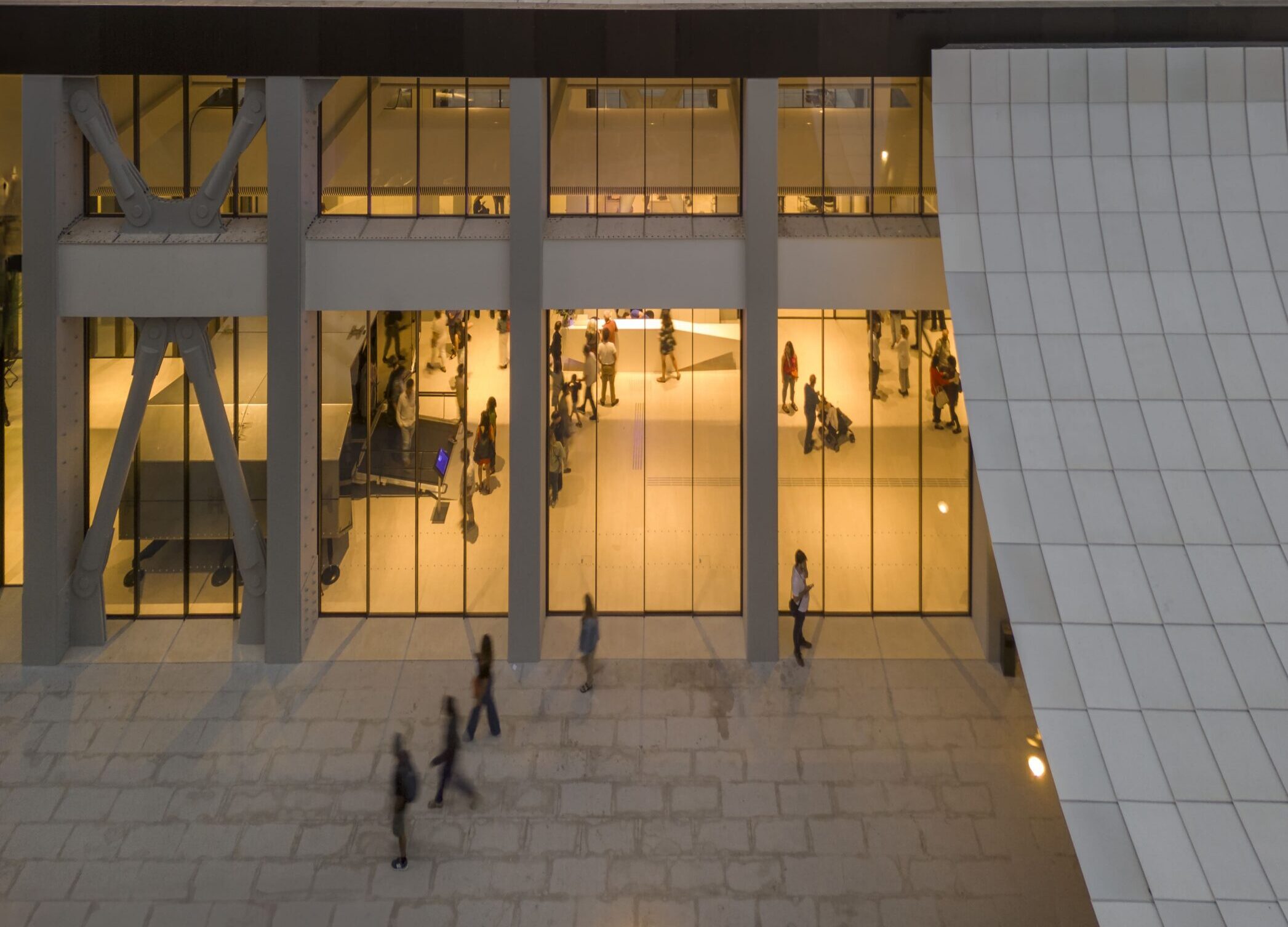 How Scale, Proportion, and Natural Light Influence Architectural ...